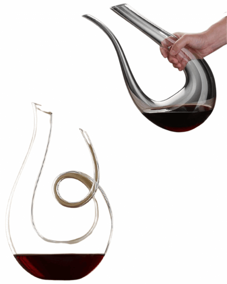 Decantazione del vino: cos'è, a cosa serve e quando deve essere fatta ...